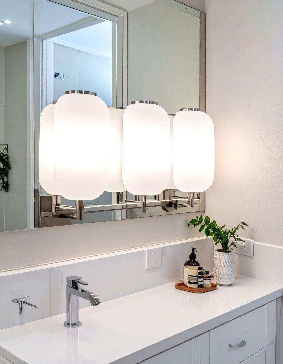 Craftsman Style Clear Etched Glass Vanity Lights